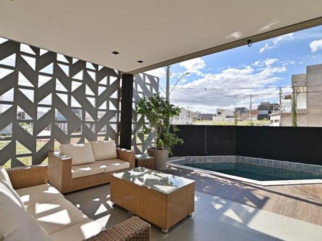 Casa QE 56 Guará II | 300m² | 4 Quartos | Piscina | Espaço Gourmet