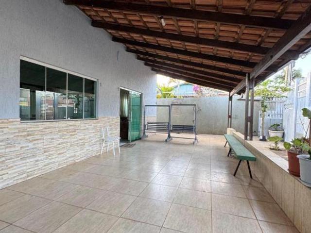 CASA RUA 4 VICENTE PIRES 400m