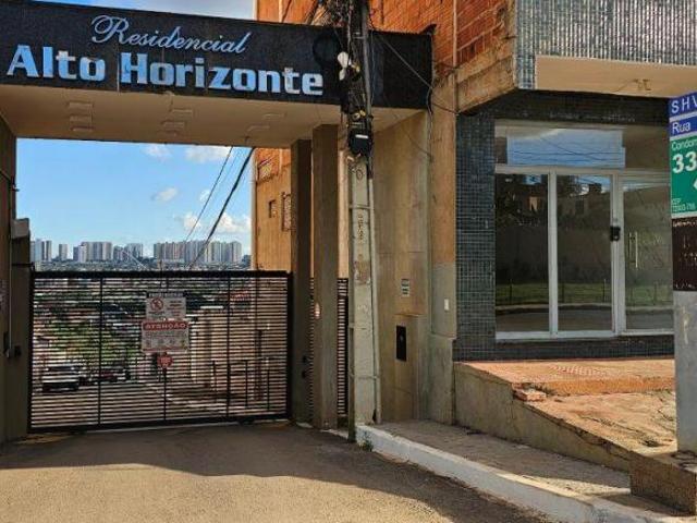 CASA RUA 8 CONDOMÍNIO EM FRENTE AO ULTRA BOX