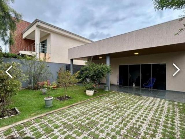 CASA RUA 03 – 400M2 – 3 QUARTOS – CHURRASQUEIRA – JARDIM