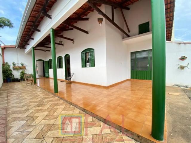 Casa rua t 14 setor bela vista