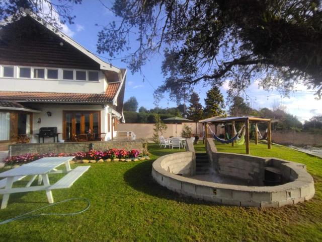 CASA RUBI CHÁCARA PÉROLA DA MONTANHA EM CAMPOS DO JORDÃO SP