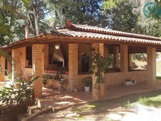 CASA RÚSTICA A VENDA NO CONDOMÍNIO QUINTAS DOS IPÊS EM SÃO JOSÉ DA LAPA