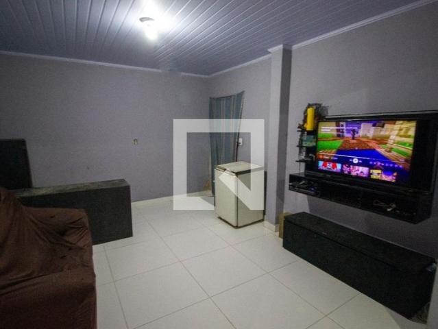 Casa, Recanto das Emas, 2 Quartos, 82 m2 Brasília