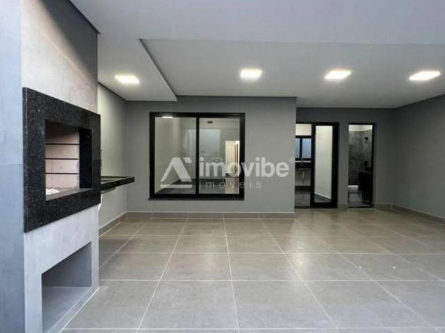 Casa Recém Construída | 130m² de Construção | 3 quartos, 1 Suíte | Área Gourmet | Aceita Financiamen