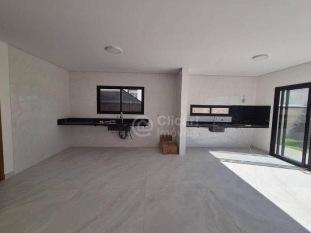 Casa Recém Construída com 3 suítes à venda, 229 m² por R$ 1.699.900 Residencial Ibi Aram I Itupe