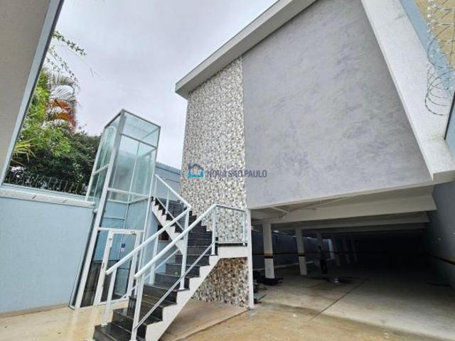 Casa recém construída em condomínio com 2 suítes no Ipiranga/Sacomã