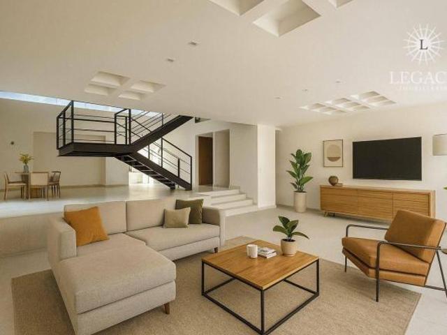 Casa recém reformada à venda Ville de Montagne Jardim Botânico Brasília DF