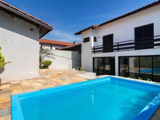 Casa recém reformada Alphaville 9