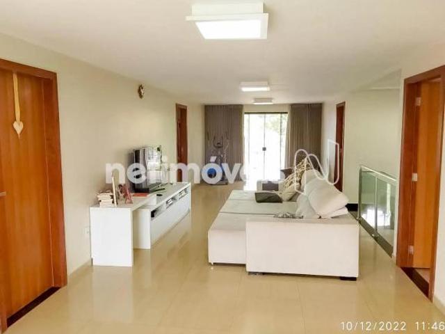Casa regularizada em excelente condomínio em Arniqueiras