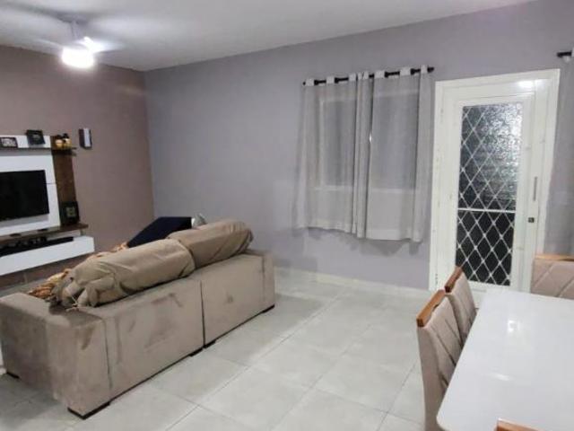 Casa reformada 200m² útil 4 quartos 1 suíte 3 vagas edícula coração do Moinho Velho