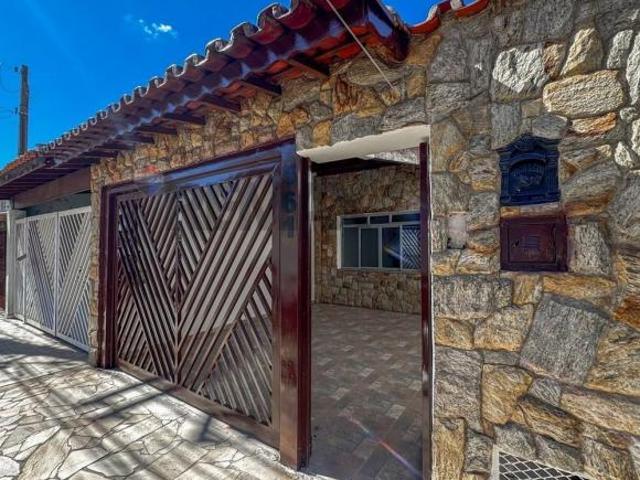 Casa Reformada vista para Área Verde, 3 quartos, 1 suíte Jardim Santa Filomena – Itatiba/SP