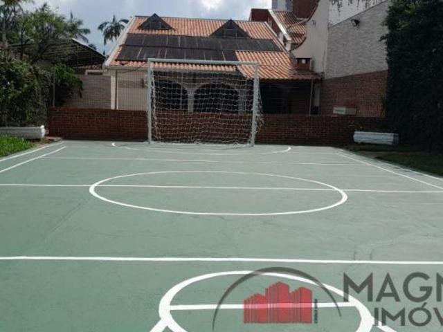 CASA REFORMADA À VENDA NA ZONA 2