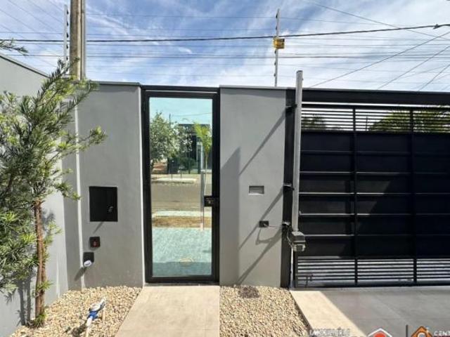 Casa reformada à Venda Jardim Dias II | Maringá