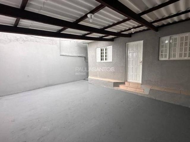 CASA REFORMADA COM 02 QUARTOS E EDÍCULA EM VOTORANTIM