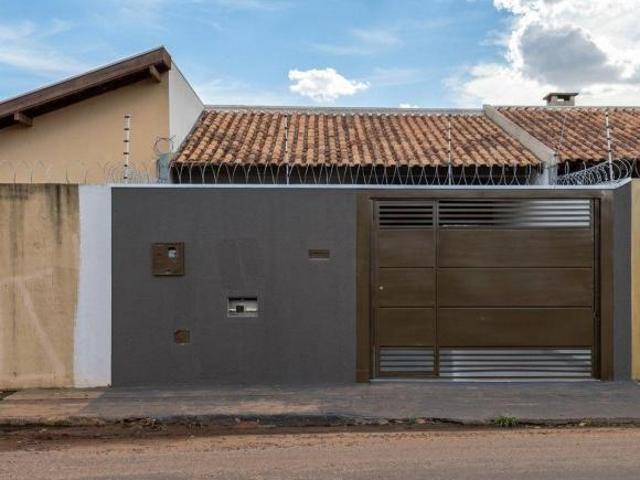 CASA REFORMADA COM COZINHA AMERICANA | ACEITA FINANCIAMENTO