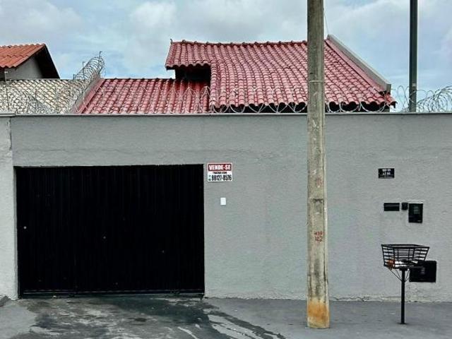 Casa Reformada com Área Gourmet à Venda no Jardim Boa Esperança – Excelente Localização Casa de Rua