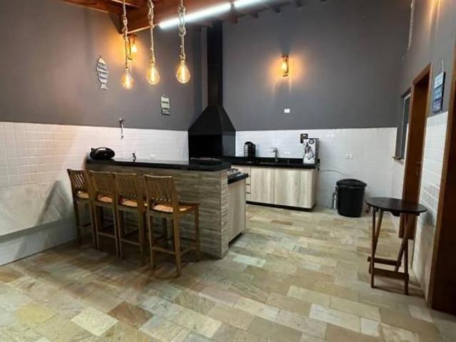 Casa reformada com decoração e mobília impecável no cond morada da praia