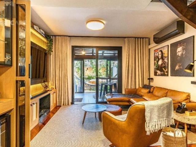 Casa reformada com vista incrível espaço goumet e jacuzzi, Proximo ao Iaguatemi