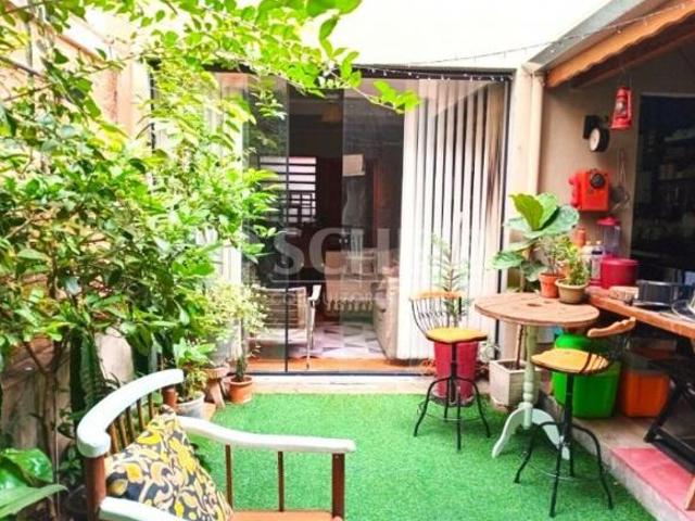 CASA REFORMADA EM ÓTIMA LOCALIZAÇÃO NO CAMPO BELO