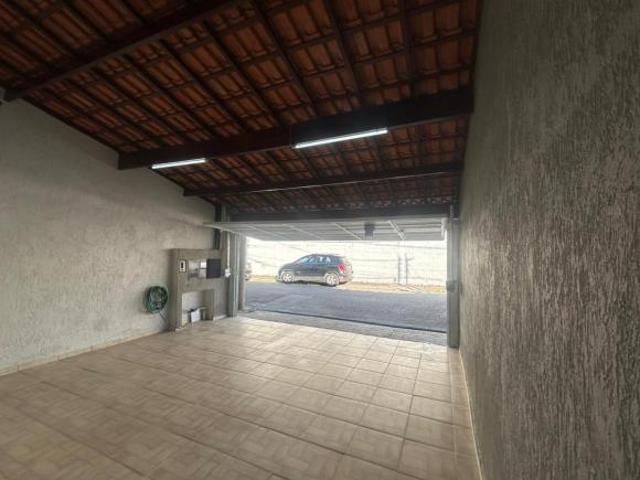 Casa Reformada na Vila Rubens, próximo à ponto de ônibus e estação