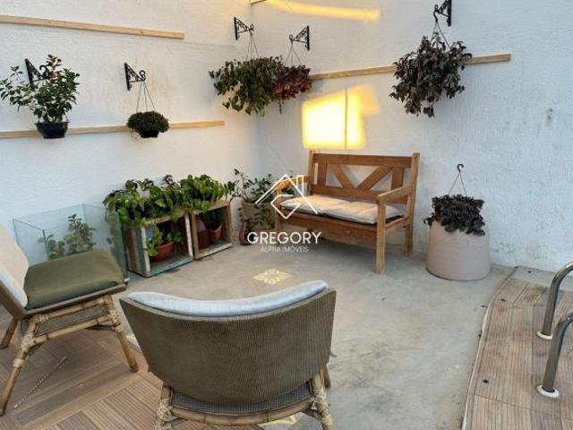 CASA REFORMADA NO TAMBORÉ 6