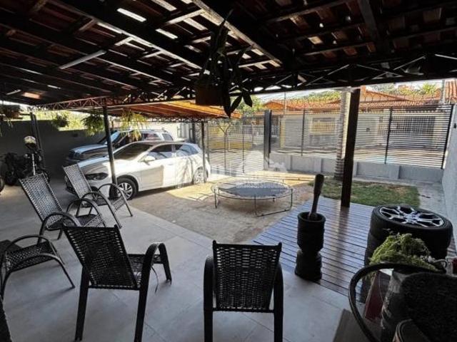 Casa reformada no bairro Parque Ouro Fino