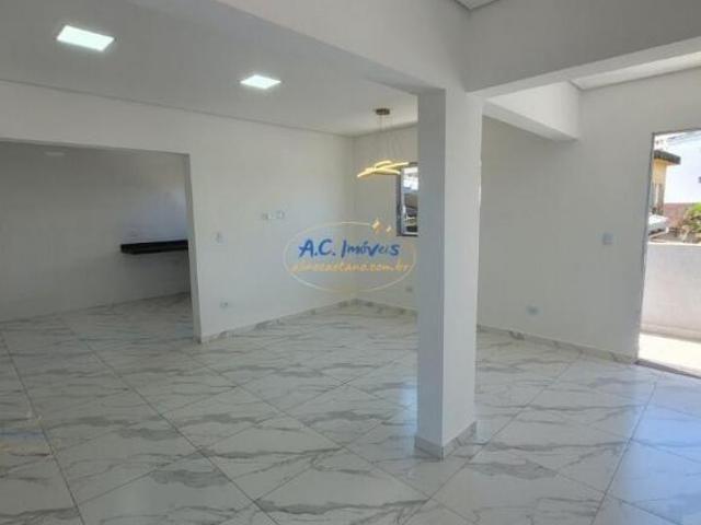 Casa reformada no Caiçara Praia Grande