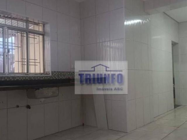 Casa relativamente térrea Jd, Stetel Px. Homero Thon por R$ 460.000 Vila Homero Thon Santo
