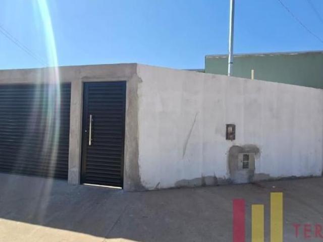 Casa, Res. Marisa, Uruaçu, GO
