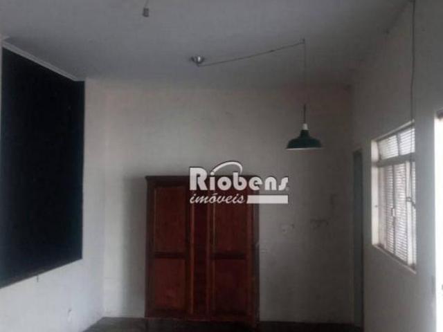 CASA RESID OU COMERCIAL PROX LARANJÃO SORAIA