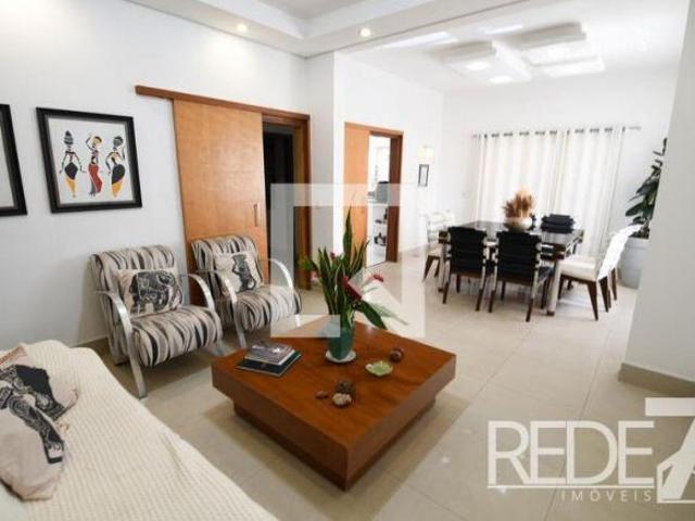 CASA RESIDENTIAL em Campinas São Paulo, Cambuí