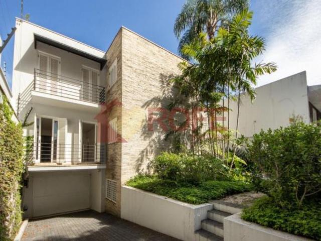 CASA Residência exclusiva em praça arborizada Vila Nova Conceição 4 quartos 8 vagas