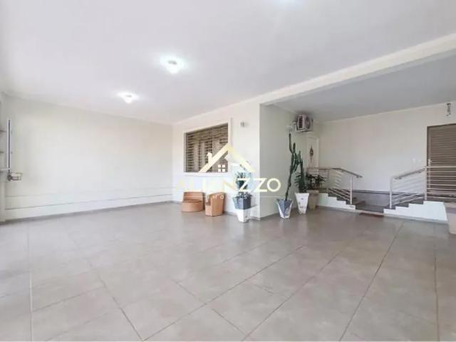 Casa Residencial no Bairro Parque dos Bandeirantes em Ribeirão Preto/SP. Alianzzo Imóveis