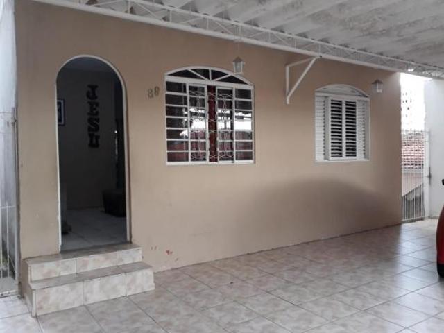 Casa Residencial no Bosque dos Eucaliptos / 130m² Construído / 250m² Terreno/ São José dos Campos