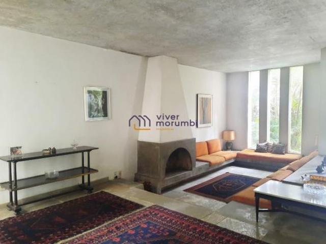 Casa Residencial no Jardim Guedala 4 Dormitórios / 4 Vagas