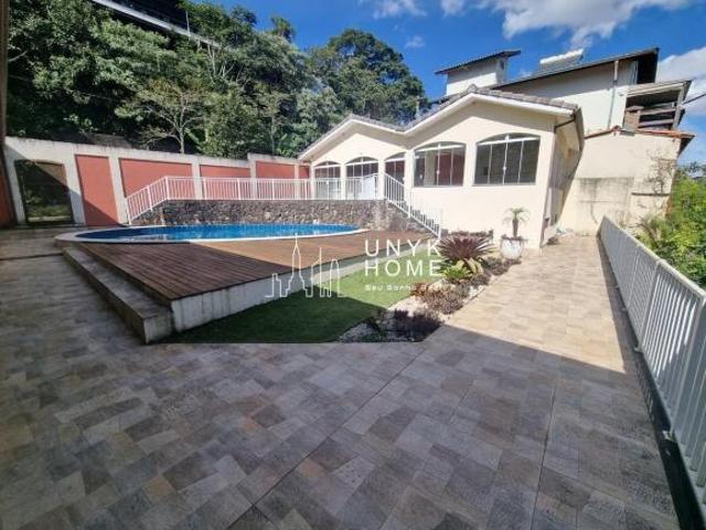 Casa Residencial ou comercial à venda na Serra da cantareira