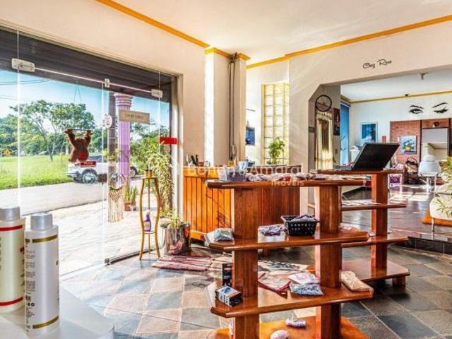 Casa residencial ou comercial à venda com 3 quartos, no bairro São Quirino Vila Nogueira, Campina
