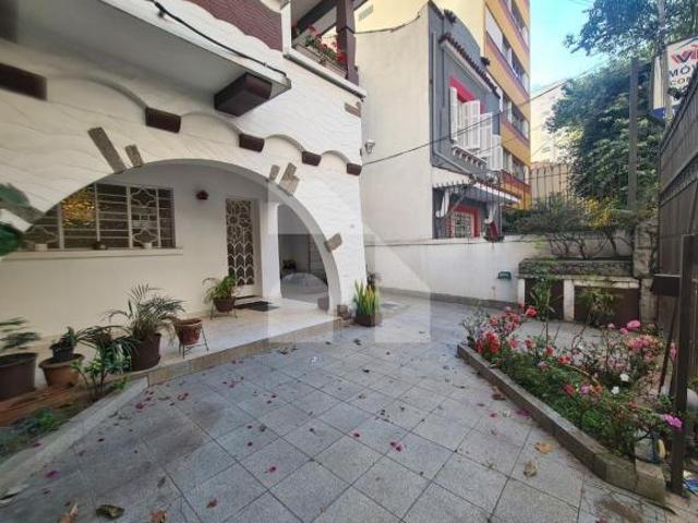 Casa residencial ou comercial em Higienópolis