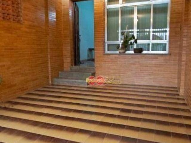 CASA RESIDENCIAL OU COMERCIAL / JARDIM