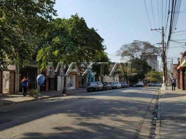 Casa Residencial ou Comercial na Vila Gustavo, 3 dormitórios, 1 suíte e 5 banheiros. 220 m²