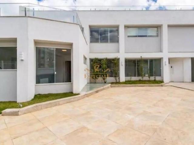 Casa Residencial ou Comercial no Hugo Lange