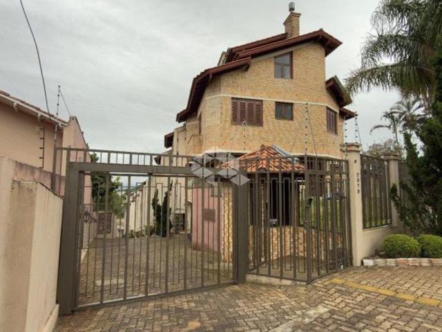 Casa Residencial À Venda, 3 dormitórios e 3 vagas, Ipanema, Porto Alegre RS