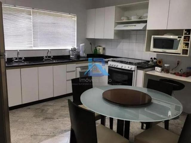 Casa residencial à venda