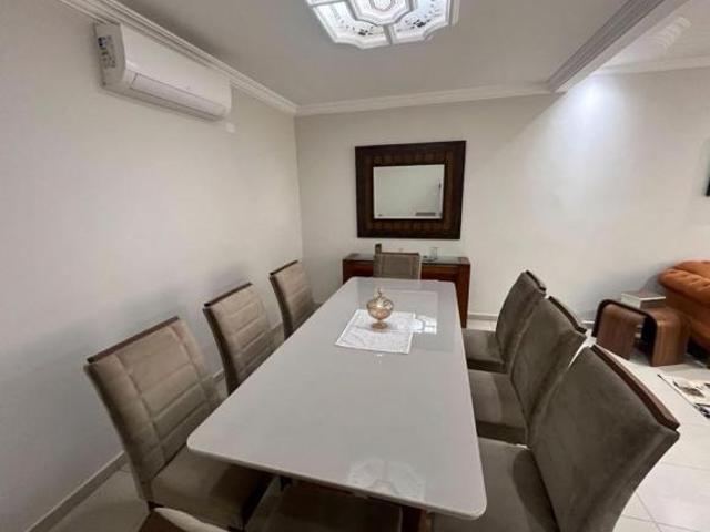 Casa com 3 dormitórios à venda, 142 m² por R$ 675.000,00 Centro São Vicente/SP