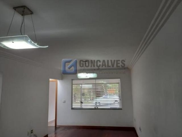 Casa Residencial à Venda em Anchieta, SBC 3 Quartos, 207m²