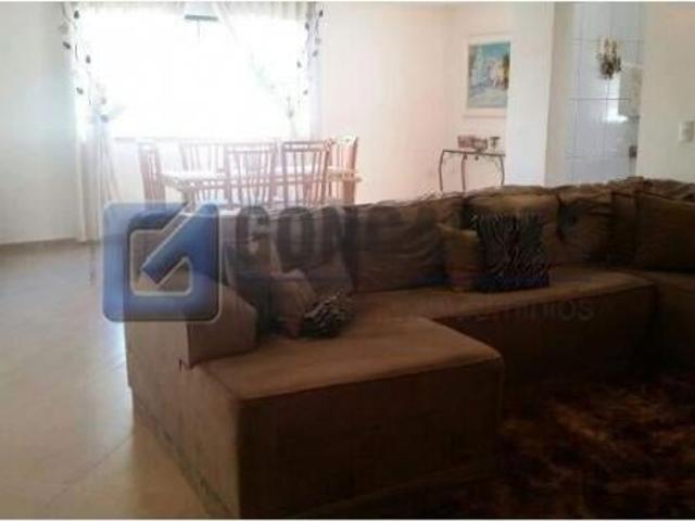 Casa Residencial à Venda em Batistini, São Bernardo do Campo – 3 Quartos, 2 Suítes, 16 Vagas