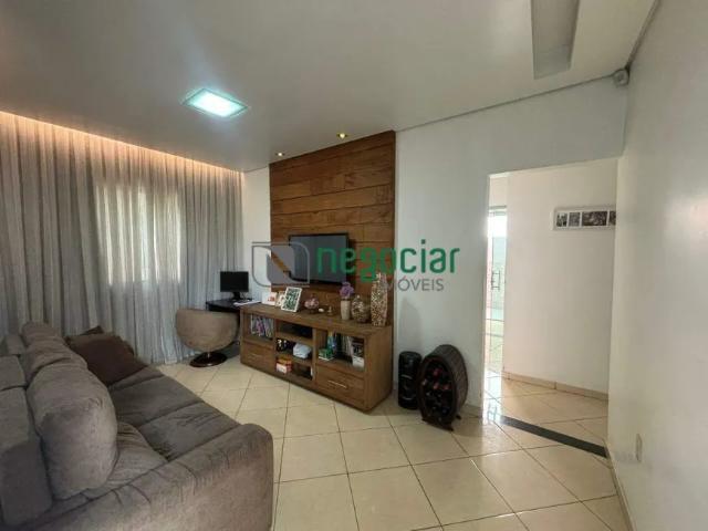 Casa Residencial à Venda em Betim 2 quartos, área gourmet e 4 vagas