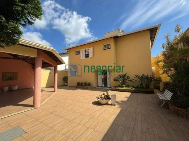 Casa residencial à venda em Betim Novo Guarujá – 4 quartos, 1 suítes, 4 vagas, frente