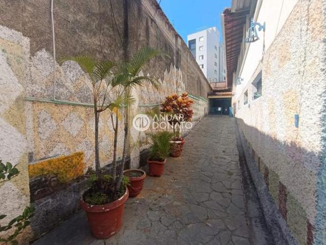 Casa Residencial à Venda em Belo Horizonte Santa Efigênia – Financiamento Aceito